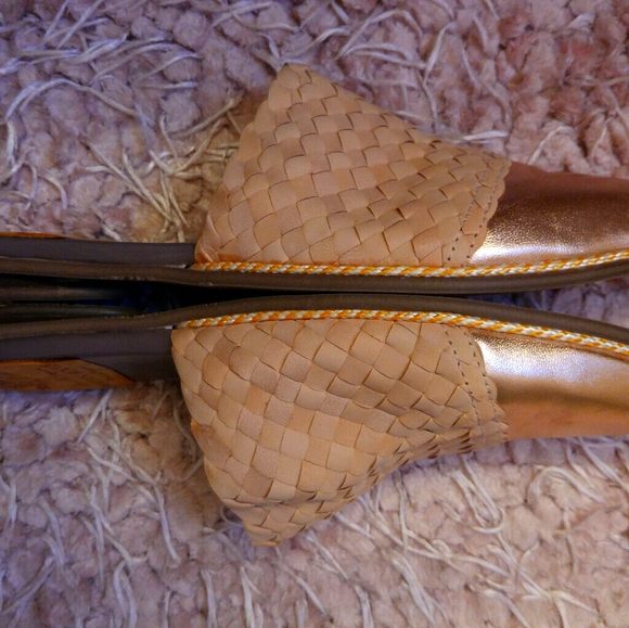 Mayan Roots | Shoes | Mayan Roots Womens Tan Venice Open Back Shoe ...